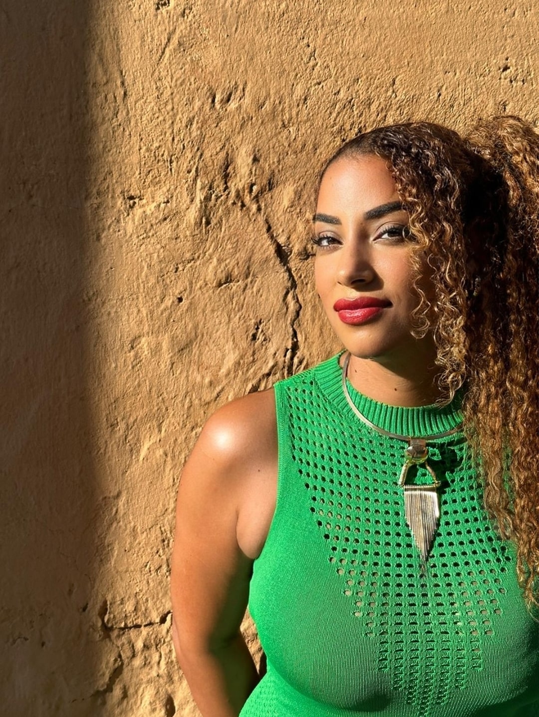 About – Yina Menez